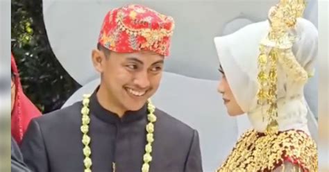 Cerita Cewek Cantik Menikah Dengan Mantan Pacar Padahal Sama Sama Pernah Hubungan Dengan Orang Lain