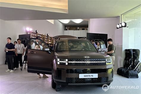 현대차 5세대 싼타페 공개 사진은 낯설어 보였는데 실물은 전혀 다른 느낌 다나와 자동차