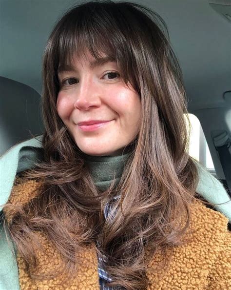 Bargain Hunts Natasha Raskin Sharp Causes Stir With Natural Beauty Hot Lifestyle News