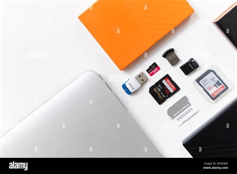 USA 2021 Various Digital Data Storage Devices Usb Sticks External Hard Drive SD Cards