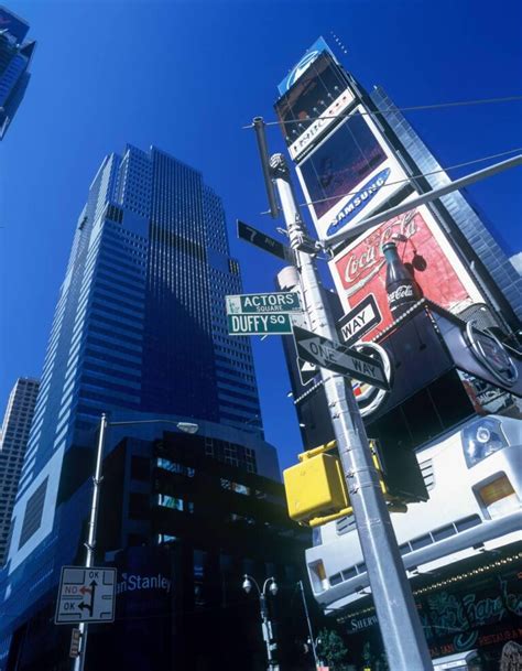 80 Stunning Nostalgic Photos Of Manhattan From The 2000s