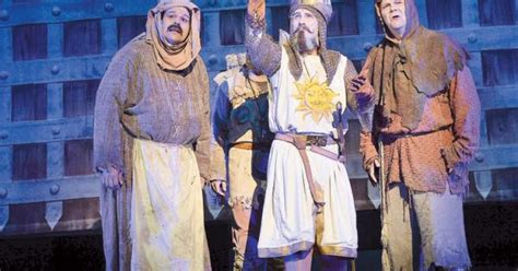 Spamalot What A Legend Monty Pythons Arthur Is On A Musical Quest
