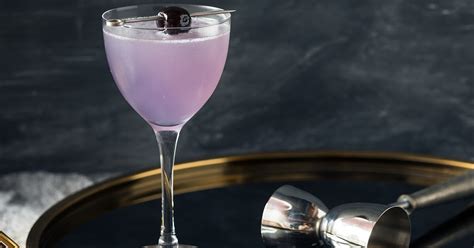 20 Best Crème De Violette Cocktails To Try