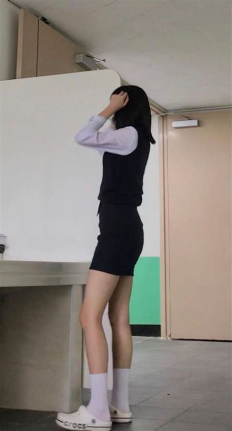 ㅇ에 있는 Sexuhu님의 핀 청소년 여자 패션 여자 교복 패션