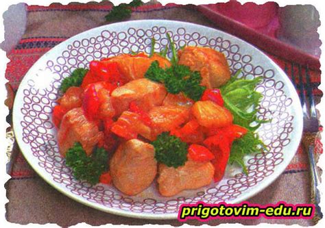 Курица тушеная в луковом соусе