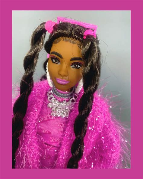 Barbie Extra Barbie Amino