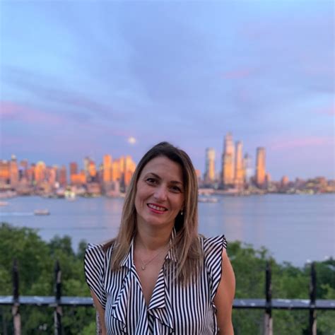 Rumenka Umlenska Cst Certified Surgical Technologist Hackensack University Medical Center