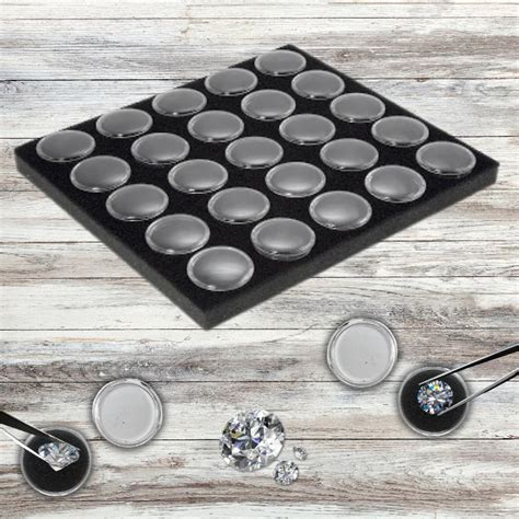 Small Circular Plastic Gem Holder 25pk