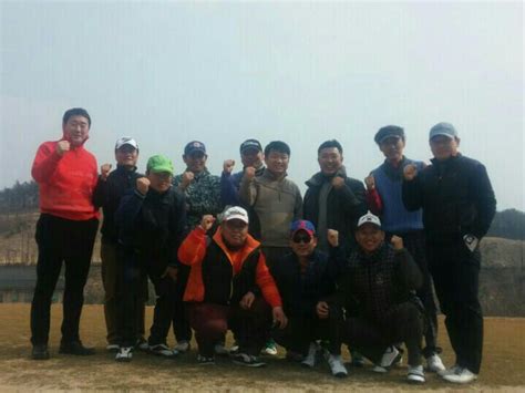 돼지들의 골프모임 BAND