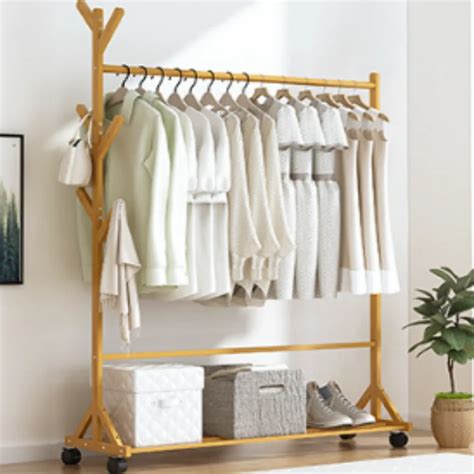 바닥부터 천장까지 단단한 목재 마스터 침실 작은 방 기숙사 침실 옷 선반