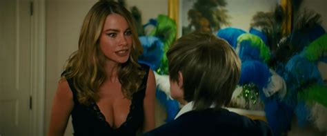 Naked Sofia Vergara In Hot Pursuit