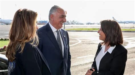 نجل شاه إيران يبدأ زيارة لإسرائيل وطهران تقلل من شأنها