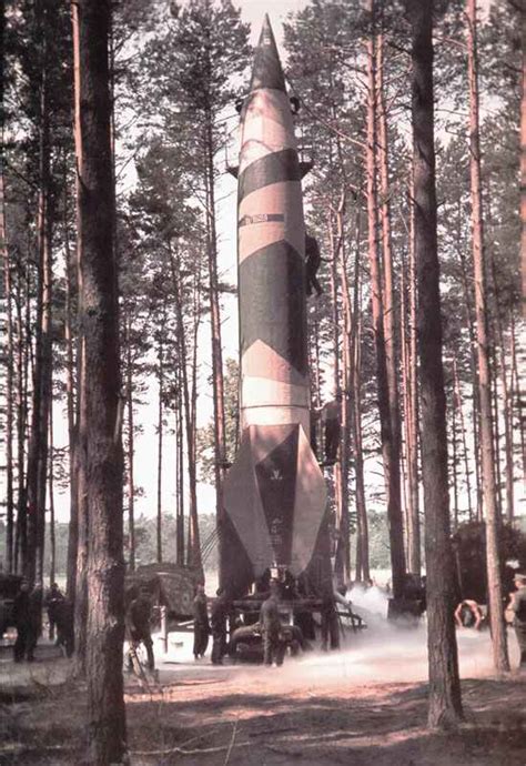 V 2 Ww2 Weapons