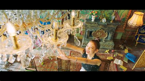 ITZY Wannabe MV Screencaps And Whos Who K Pop Database Dbkpop Com