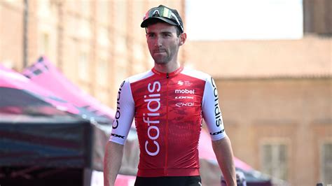 Giro Peloton Totally Underestimates The Breakaway Benjamin Thomas Is