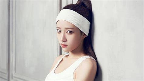 Exids Hani Ranks As The Hottest Star On Tv This Year Hani Korean