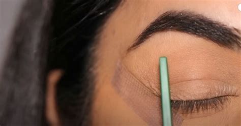 This Is Such An Easy Way To Do Brown Smokey Eye Makeup Upstyle
