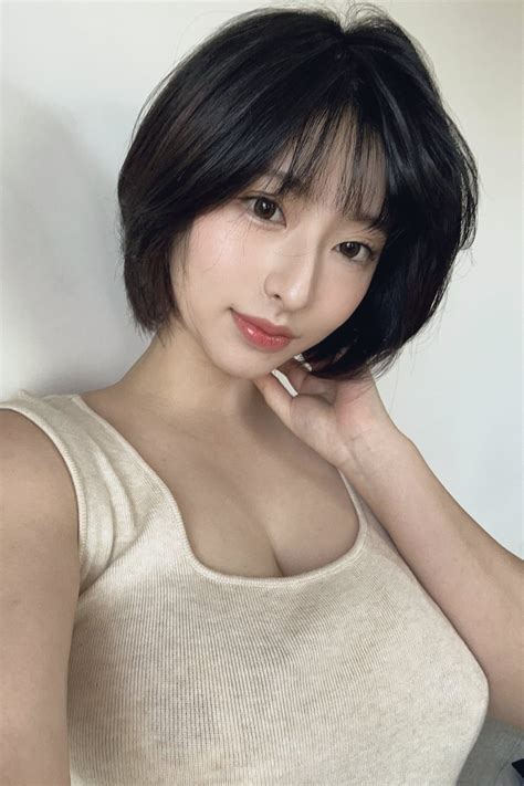 S1再度亮相人气新秀I cup女优桃果あかり将发行个人出道作 知秀网