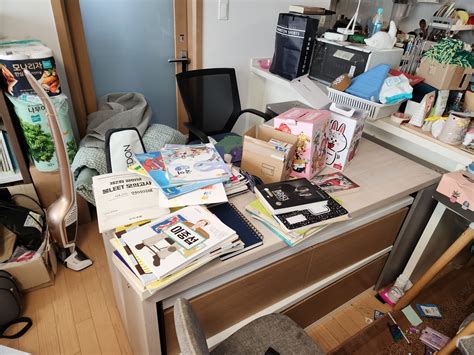 성동구 왕십리동 가구수거 집정리 이사정리 대형폐기물 폐가구 책상수거 쓰레기집정리 해드렸습니다 행복한정리 가정폐기물처리 정리정돈 서비스