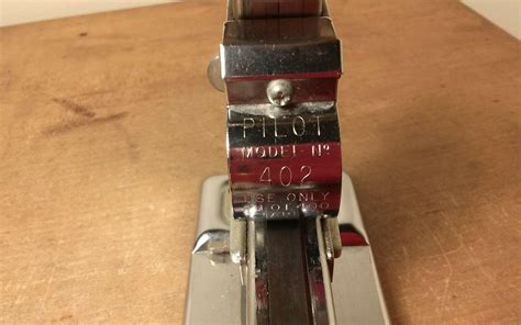 Vintage Pilot Model No 402 Stapler Chrome Ace Fastener Co Made In Usa Euc 3882093671
