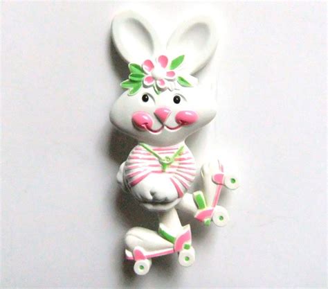 Pin By Cynfulsweets On Nostalgic Easter Decorations Vintage Vintage Easter Easter Decorations