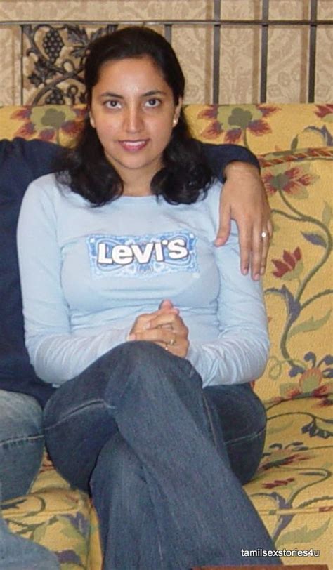 Hot Nri Mallu Aunties