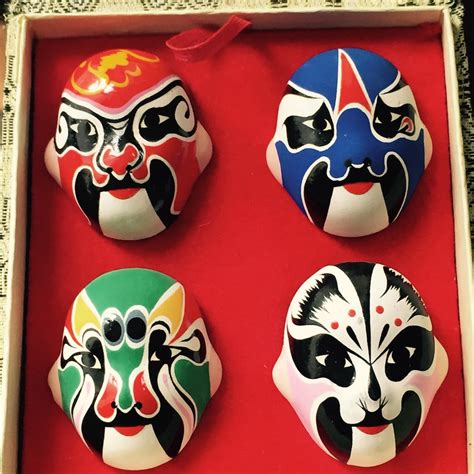 Chinese Opera Masks Miniature Chinese Opera Facial Make Up Masks Red