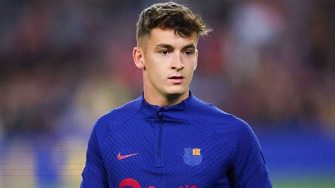 ¿quién Es Marc Casadó Y Cómo Juega El Capitán Del Filial Del Barcelona