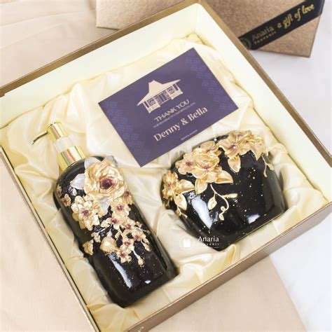 Varenna Set Of Anaria Souvenir Anaria Souvenir