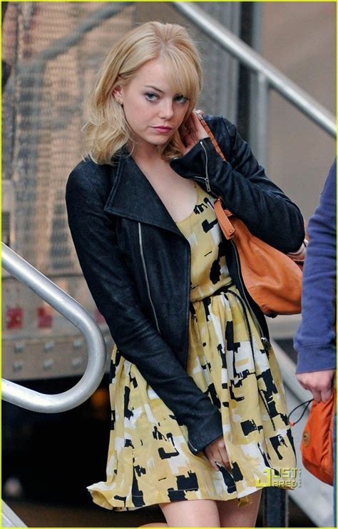 New Set Photos Of Emma Stone As Gwen Stacy Youbentmywookie