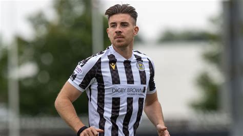 Declan Gallagher Completes Move From St Mirren To Dundee United