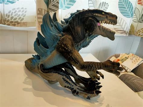 Large Movie Godzilla Full Body Hand Puppet Lizard Toho Trendmaster 1998