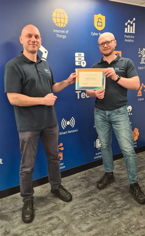 Lisiaerospace Internalaward Teamwork Commitmenttoexcellence Konstantin Gorbatov