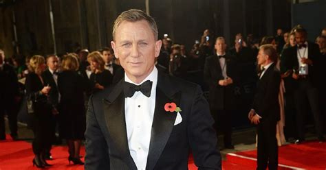 Daniel Craig Sex Scenes Reduced Actress To Tears As She Stripped For Bond Star Daily Star