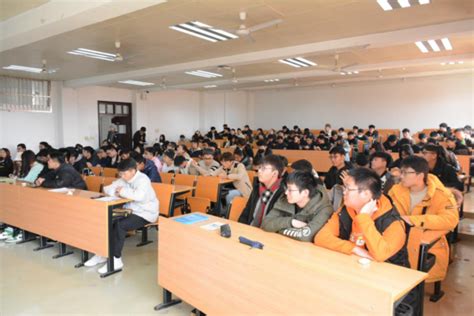 预防艾滋关爱生命 智控学院举行世界艾滋病日宣传讲座 金陵科技学院