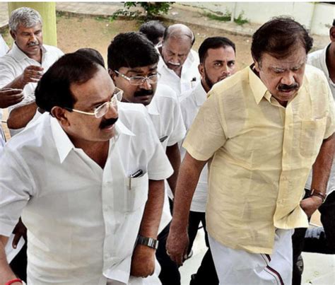 பொங்கல் பரிசு தொகுப்பு வழக்கு லோக் ஆயுக்தா விசாரிக்க ஆணை மின்னம்பலம்