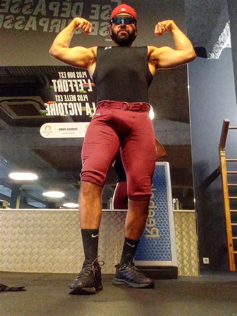 Giant Jock Tiktok Trend Thisvid Com