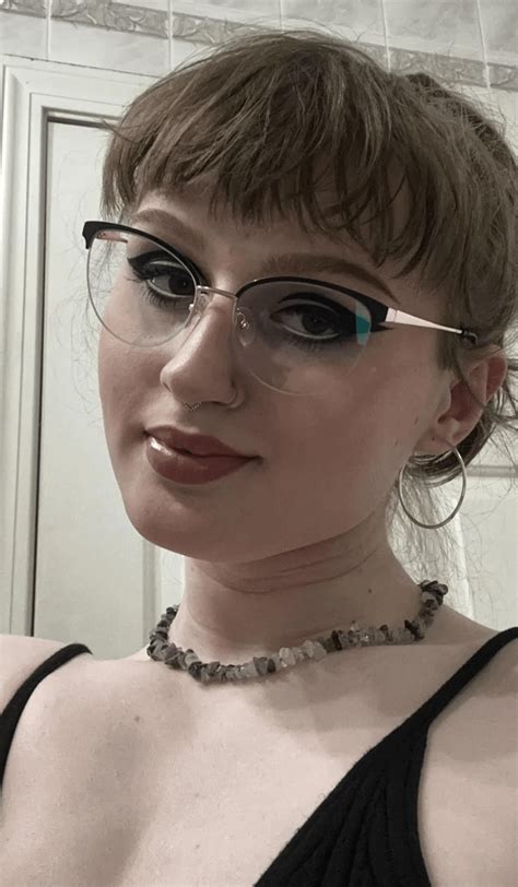 For Some Reason Not Charlotte Was On Rfirstimpression Rfunhaus