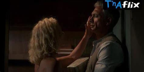 Elsa Pataky Sexy Scene In Tidelands