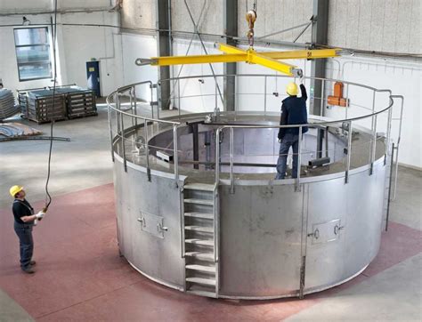 Insulation Kaefer Se And Co Kg