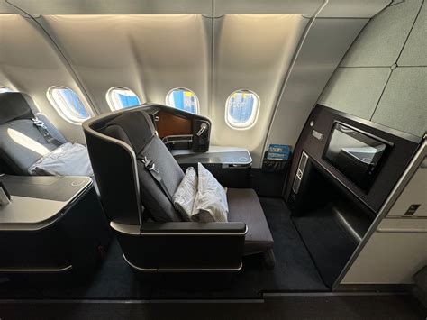 Airbus A330 Business Class Seats Airline Review Thai Airasia X