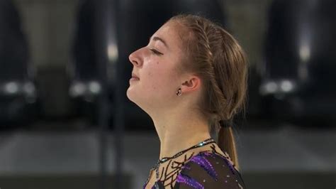 2022 23 Isu 핫클립 놓쳐버린 회전 올가 미쿠티나의 연기 그랑프리 3차 여자 쇼트 Sbs