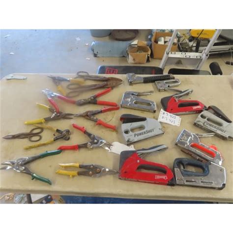 Staples Tin Snips Cutters