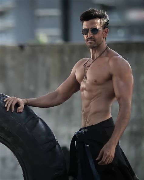 Hrithik Roshan Hrithik Roshan Male Fitness Models Photography Poses For Men