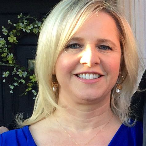 Donna J Tuttle Sabj Medium