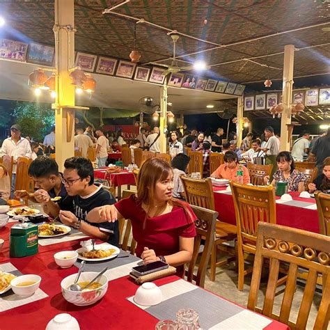 ချစ်ရတဲ့ ဧည့်သည်တော်တွေကို ကျေးဇူးတုံ့ပြန်သောအားဖြင့် စောင်းသံစဉ