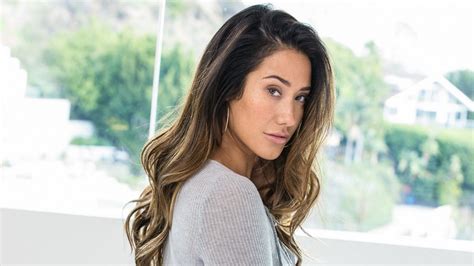 Eva Lovia 1517136 Hd Wallpaper And Backgrounds Download