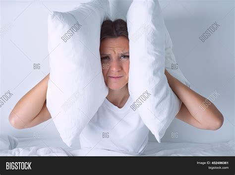 Babe Woman Disturbed Image Photo Free Trial Bigstock