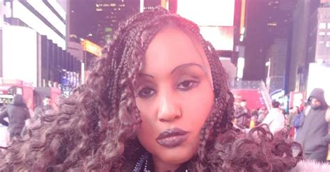 Cougar Says She Only Dates Much Younger Men As Fellas Her Own Age Can