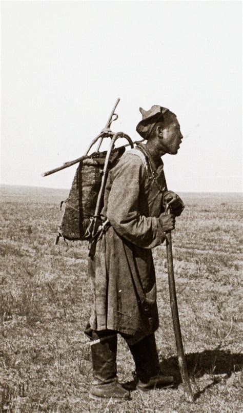 Бадарчин гэж хэн бэ Бадарчин Аялаажавын Товчоо